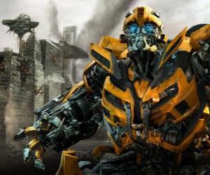 Transformer walking throughout the city puzzle & printable jigsaw
